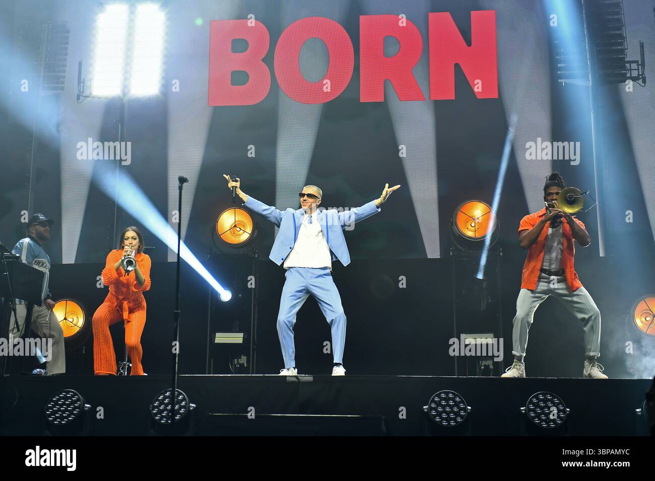 LONDON, ENGLAND - APRIL 12: Macklemore (Benjamin Haggerty) performing ...