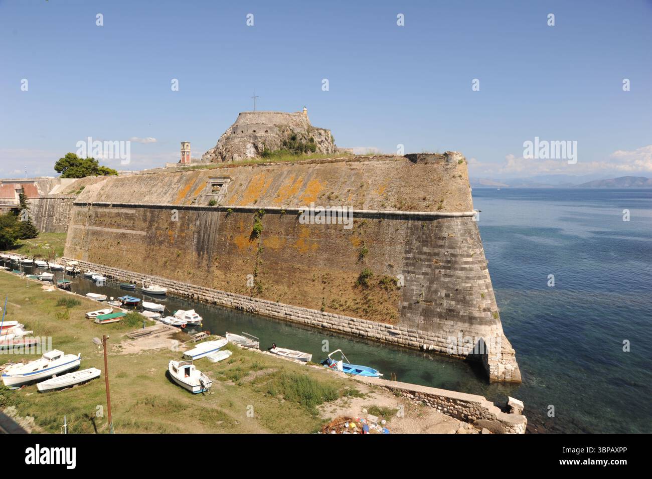 Siege tower greece hi-res stock photography and images - Alamy