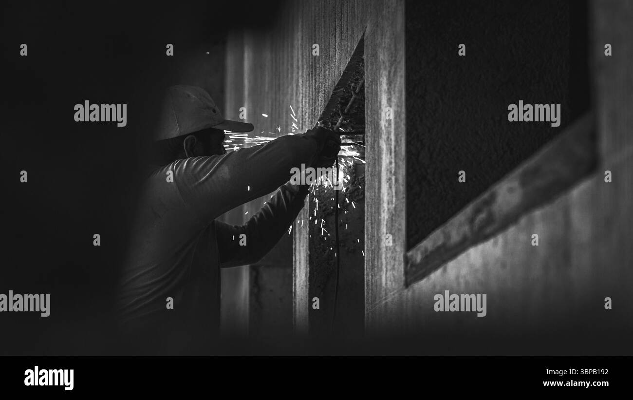 Metal cutting electric machine hi-res stock photography and images - Alamy