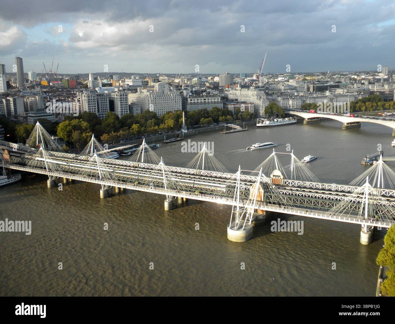 Aerial view of the Hungerford and Golden Jubilee Bridges over the River ...