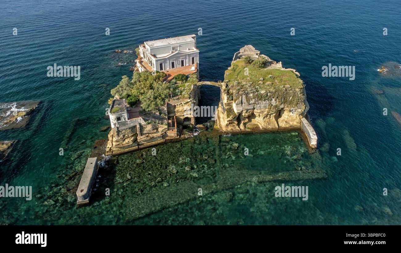 Parco Sommerso di Gaiola, Posillipo, Napoli, Campania Stock Photo - Alamy
