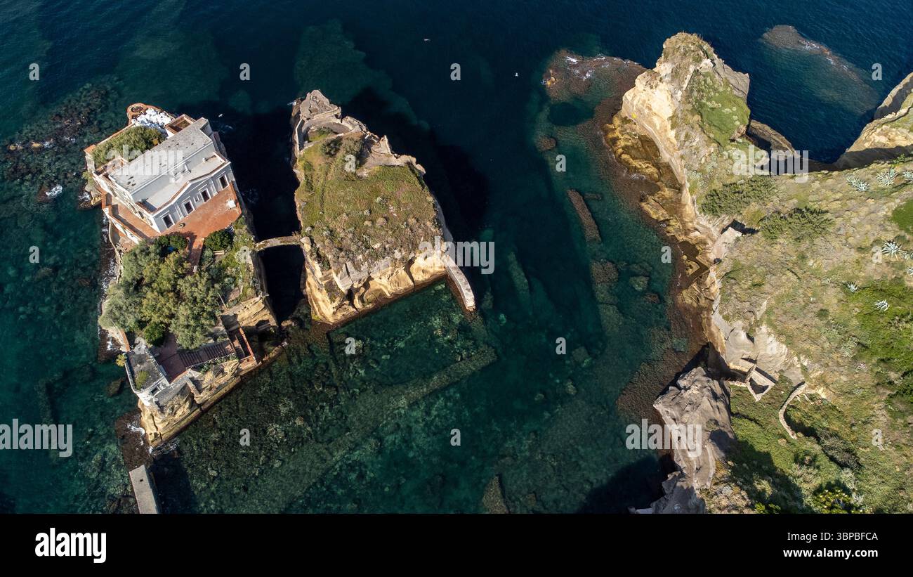 Parco Sommerso di Gaiola, Posillipo, Napoli, Campania Stock Photo - Alamy