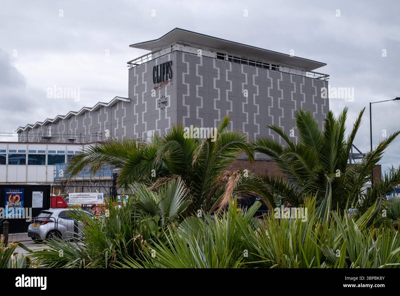 The Cliffs Pavilion in Westcliff on Sea is the largest purpose-built ...