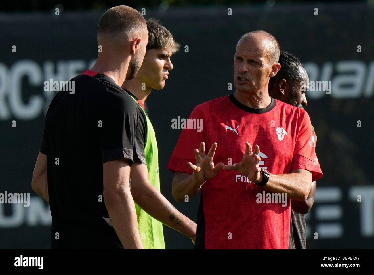 New AC Milan coach Massimiliano Allegri leads a training session AC ...