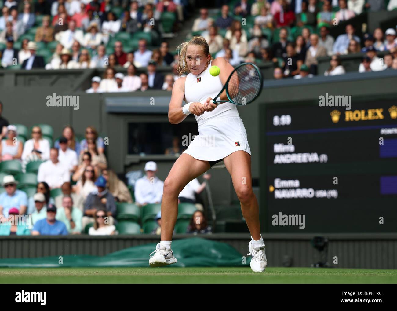 Emma navarro hi-res stock photography and images - Alamy