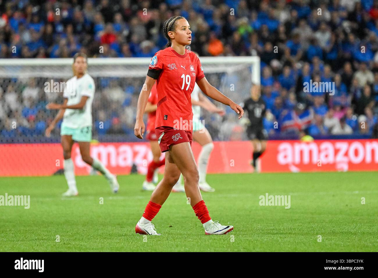 Iman Beney (Schweiz, #19) SUI, Schweiz - Island, Frauen-Fussball, Uefa ...
