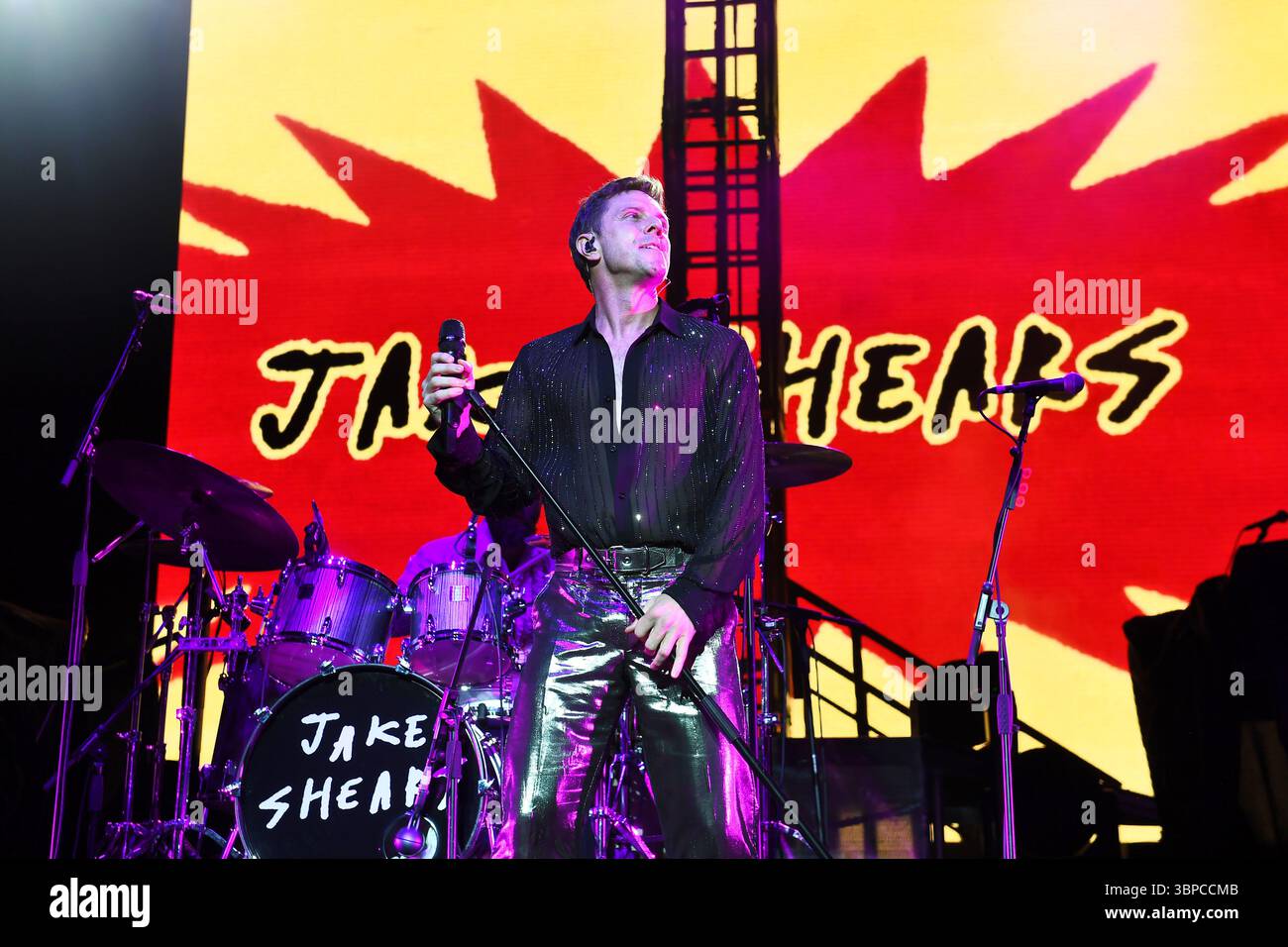 LONDON, ENGLAND - MAY 02: Jake Shears performing at O2 Arena, Greenwich ...