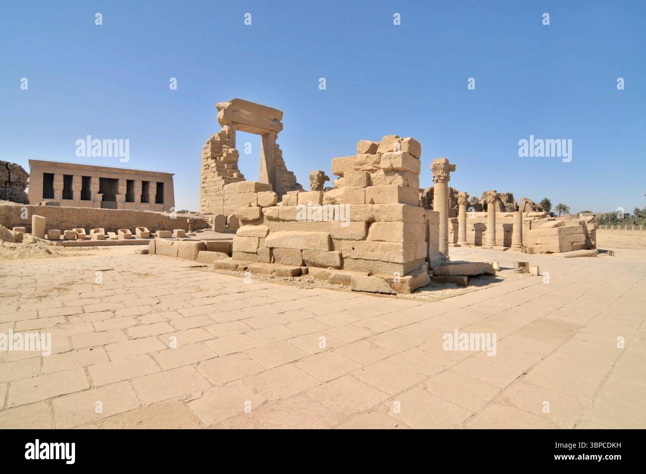Dendera Temple best-preserved temple complexes of ancient Egypt Stock ...