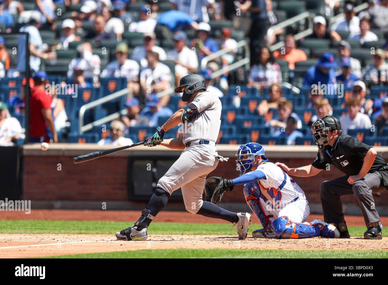New York Yankees Giancarlo Stanton (27) doubles during the fourth ...