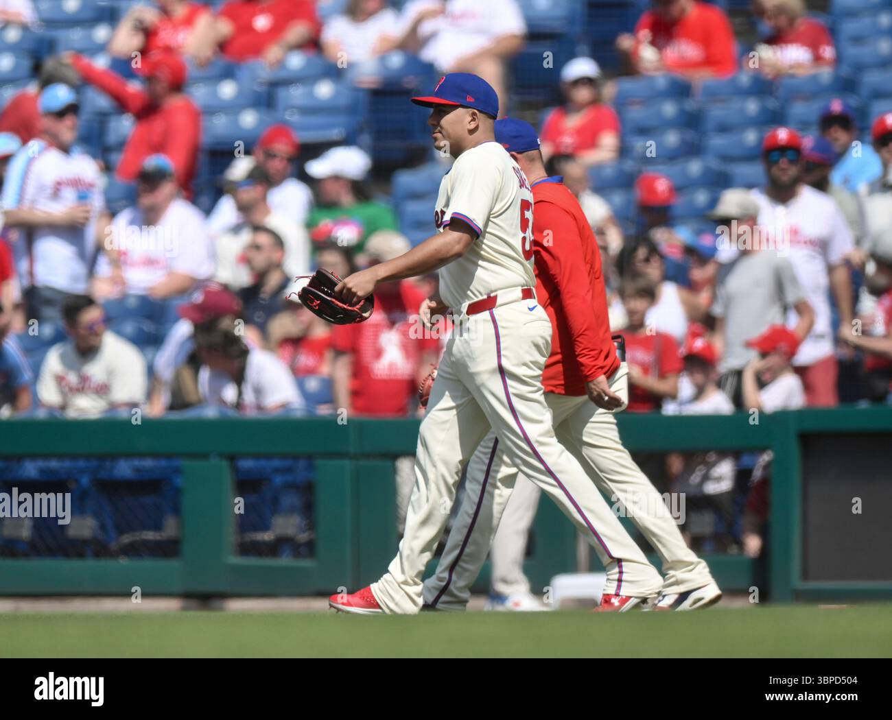 PHILADELPHIA, PA - JULY 05: Philadelphia Phillies pitcher Ranger Suárez ...