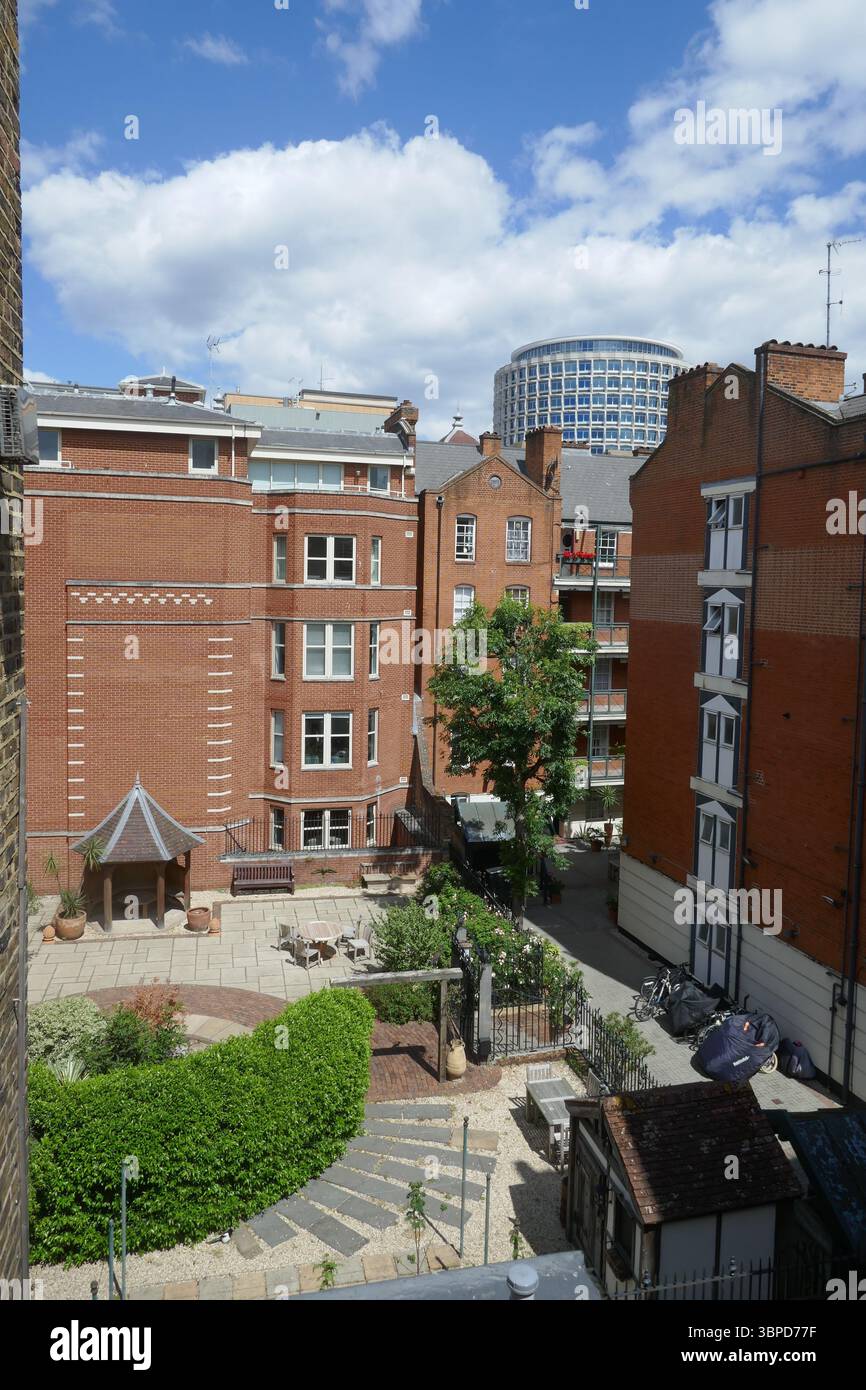 London, England, United Kingdom 25th May 2025 The Fielding Hotel in ...