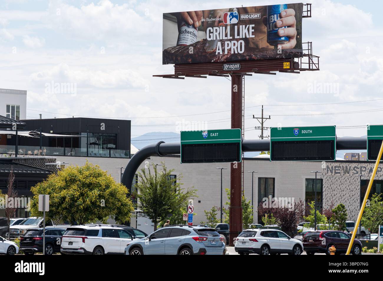 Bud light billboard hi-res stock photography and images - Alamy