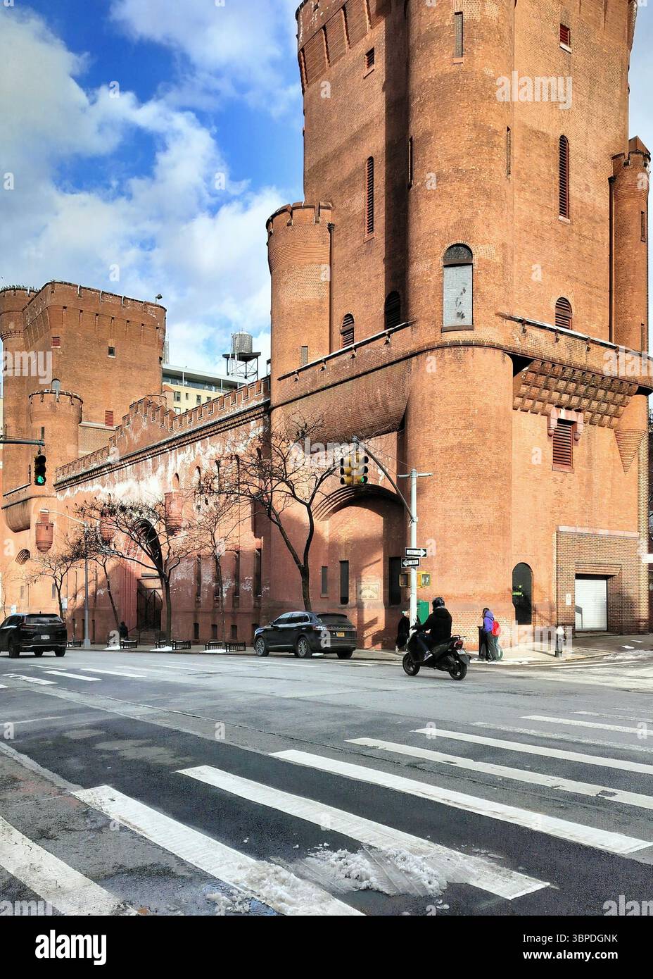 Squadron A Armory, at the corner of Madison Ave and E 95th Street ...