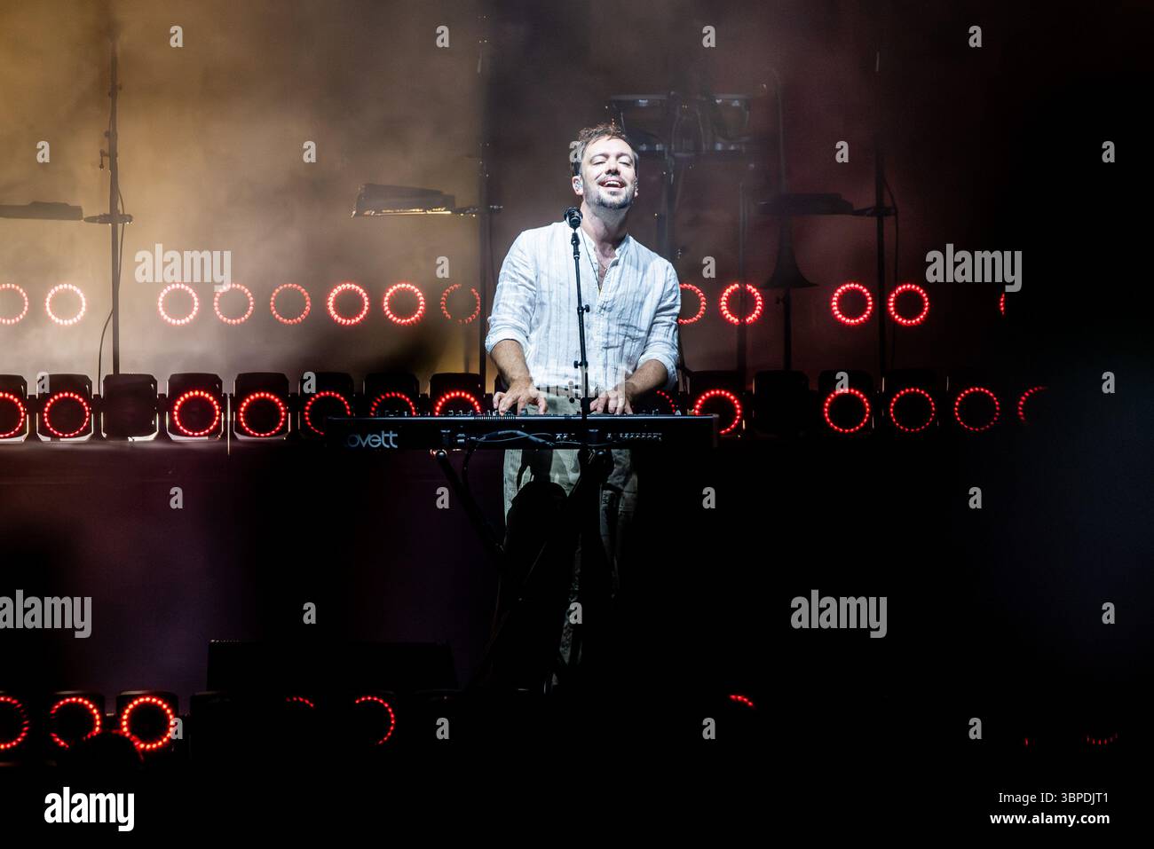 Ben Lovett of Mumford & Sons Stock Photo - Alamy