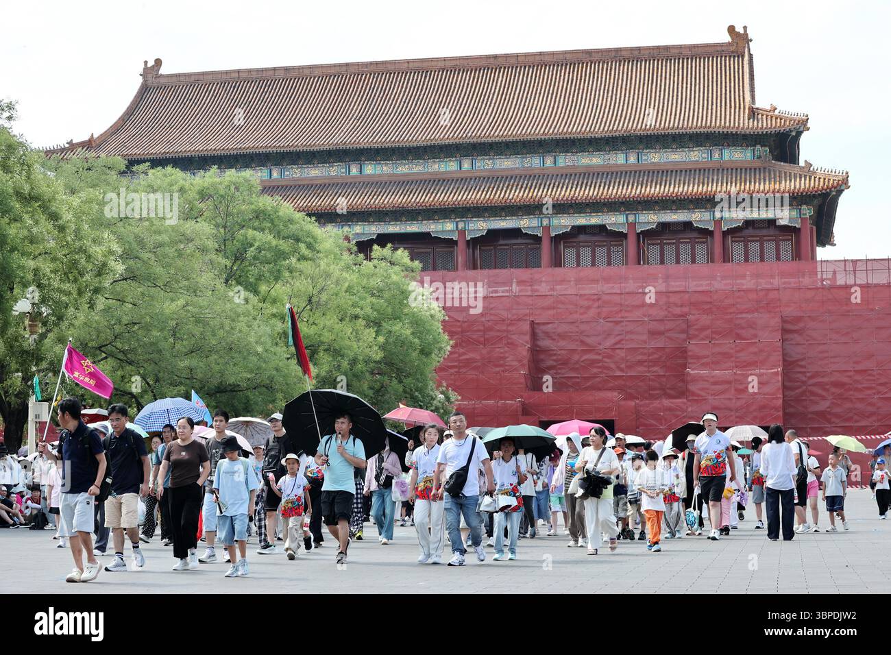 Tourists visit the Palace Museum amid hotwave in Beijing, China, 5 July ...