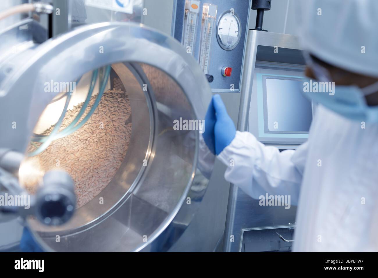 Automated tablet production line in a modern pharmaceutical facility ...