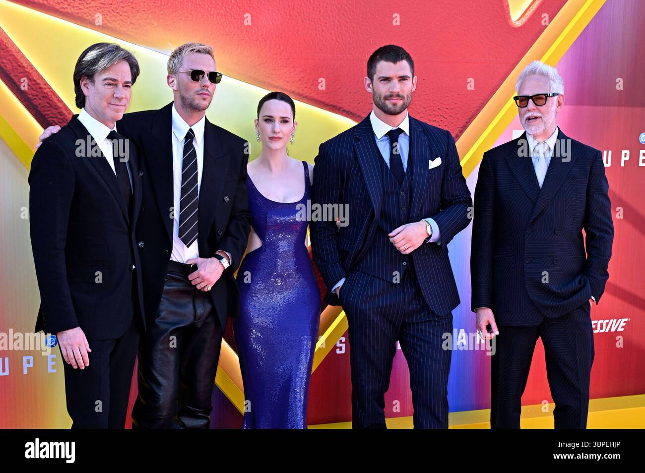 Peter Safran, Nicholas Hoult, Rachel Brosnahan, David Corenswet und ...