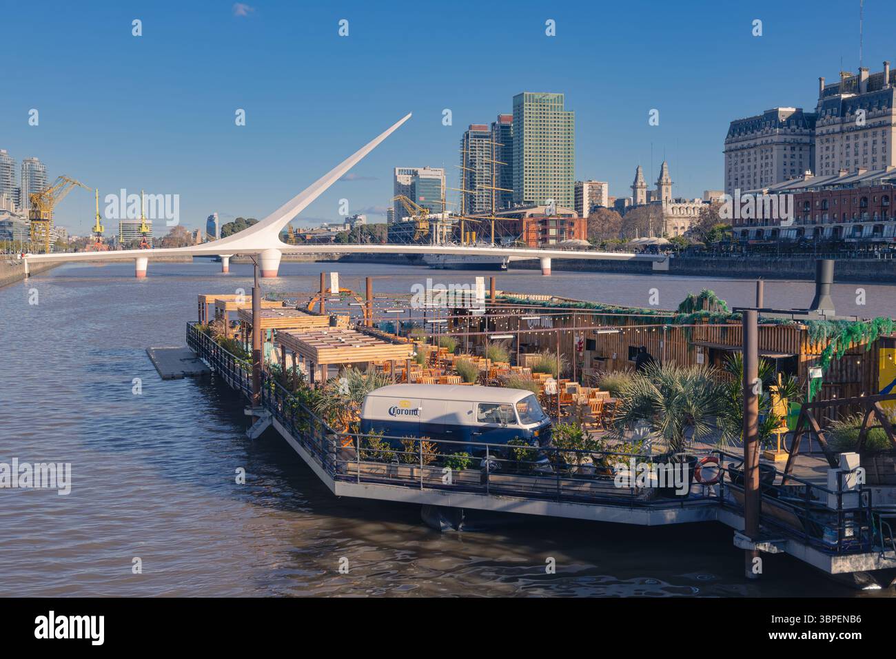 Buenos Aires, Argentina. Juny 29, 2025. Floating bar with a Corona beer ...
