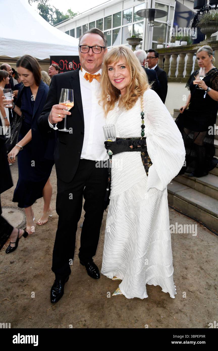 Nanna Kuckuck mit Ehemann Dirk Ullmann beim Cocktail Prolonge ...