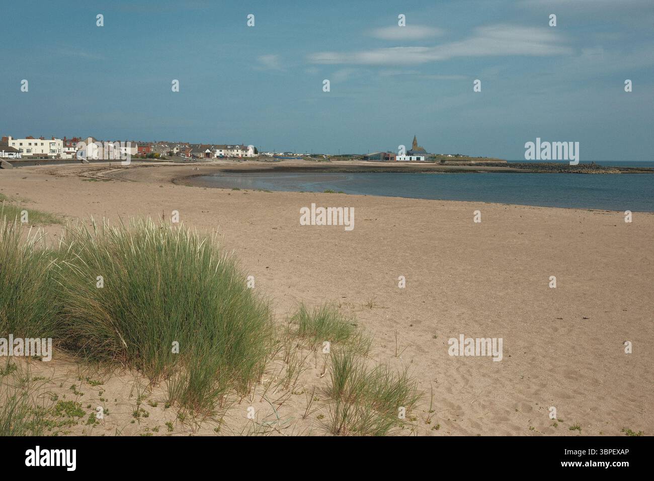 Newbiggin beach hi-res stock photography and images - Alamy