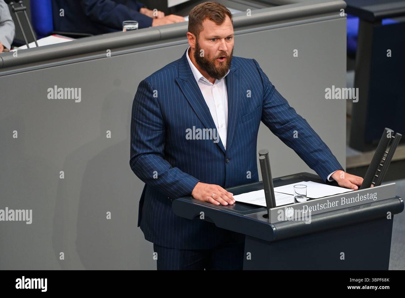 08 July 2025, Berlin: Thomas Ladzinski (AfD) speaks in the Bundestag ...