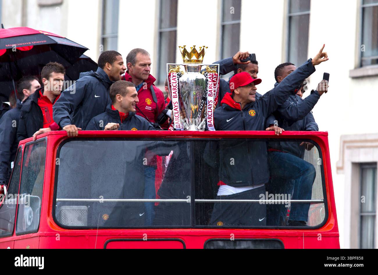 The Manchester United victory parade after winning the Premier League ...
