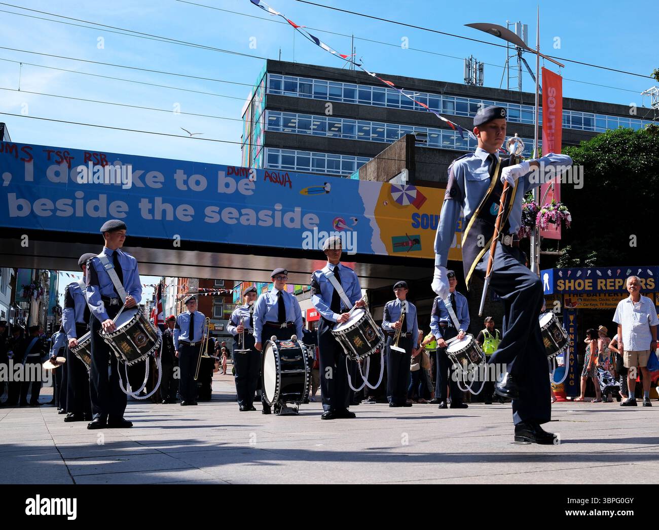 Armed forces memorial view hi-res stock photography and images - Alamy