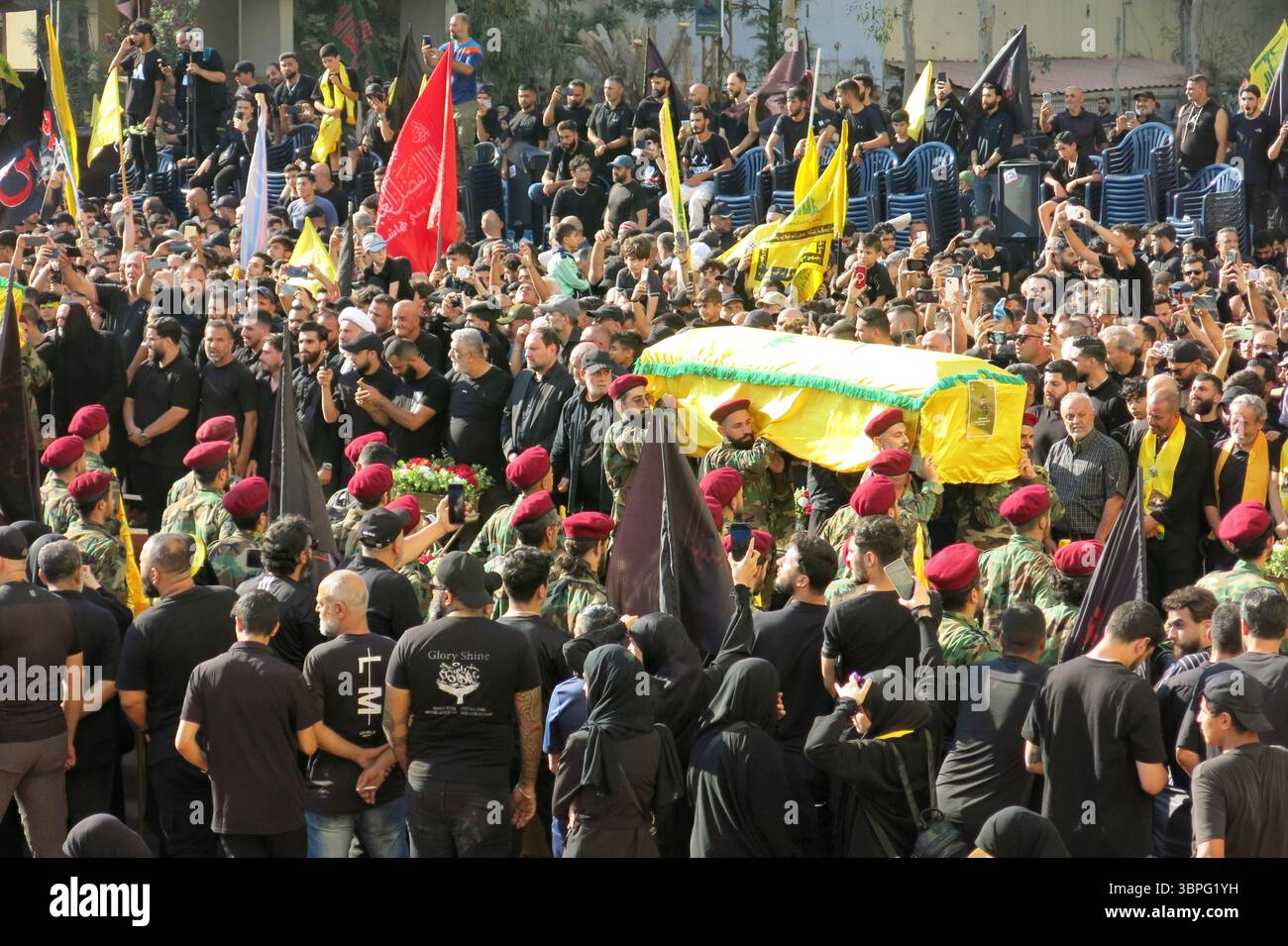 Shots from the funeral ceremony of Hezbollah fighters (mujahid) Hajj ...