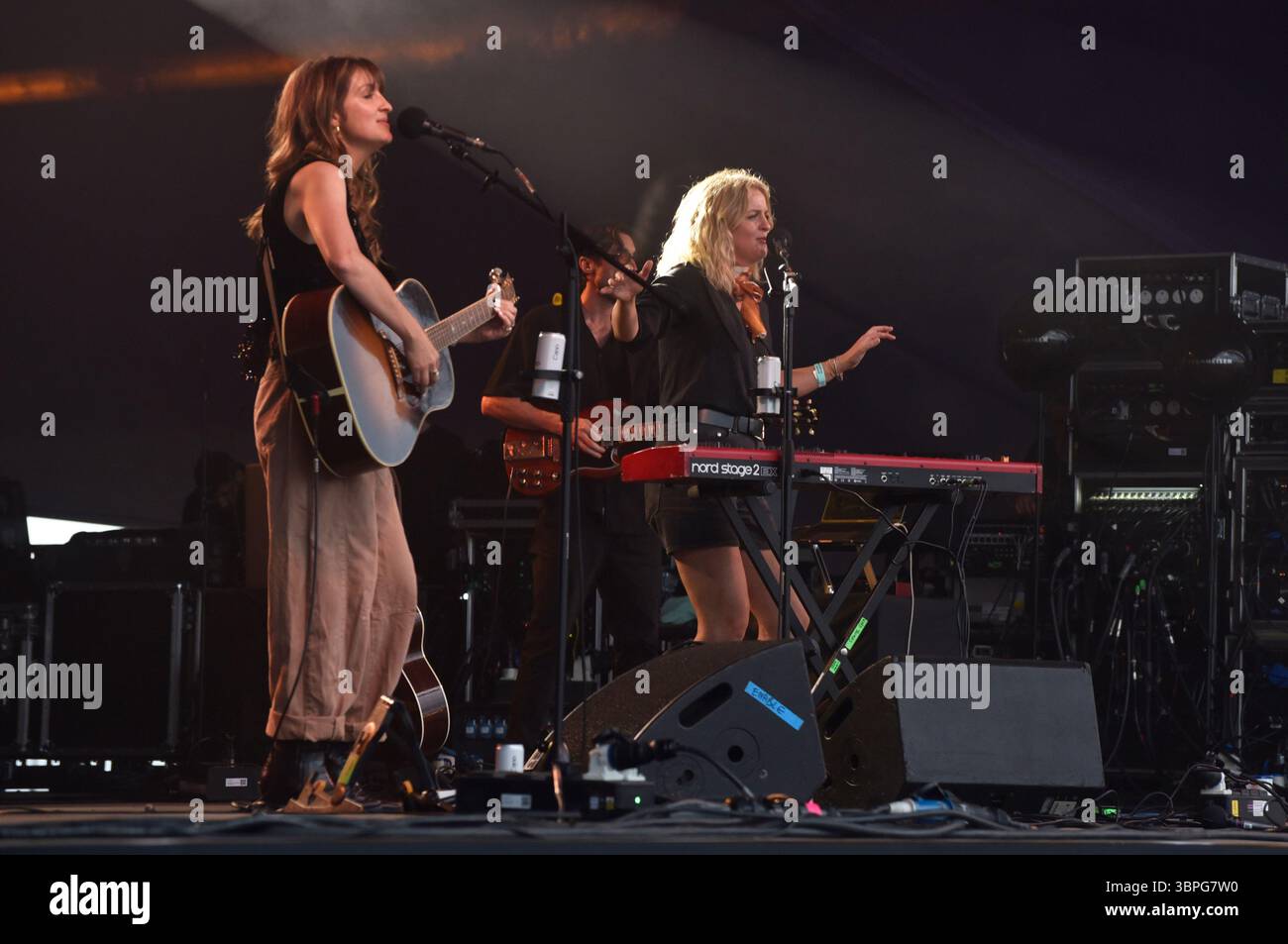 05 July 2025. Tooting Common, Tooting, London UK. Ward Thomas perform ...