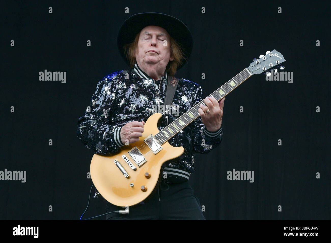 Konzert deenglischen Rockband Slade auf Burg Clam in Oberösterreich, am ...