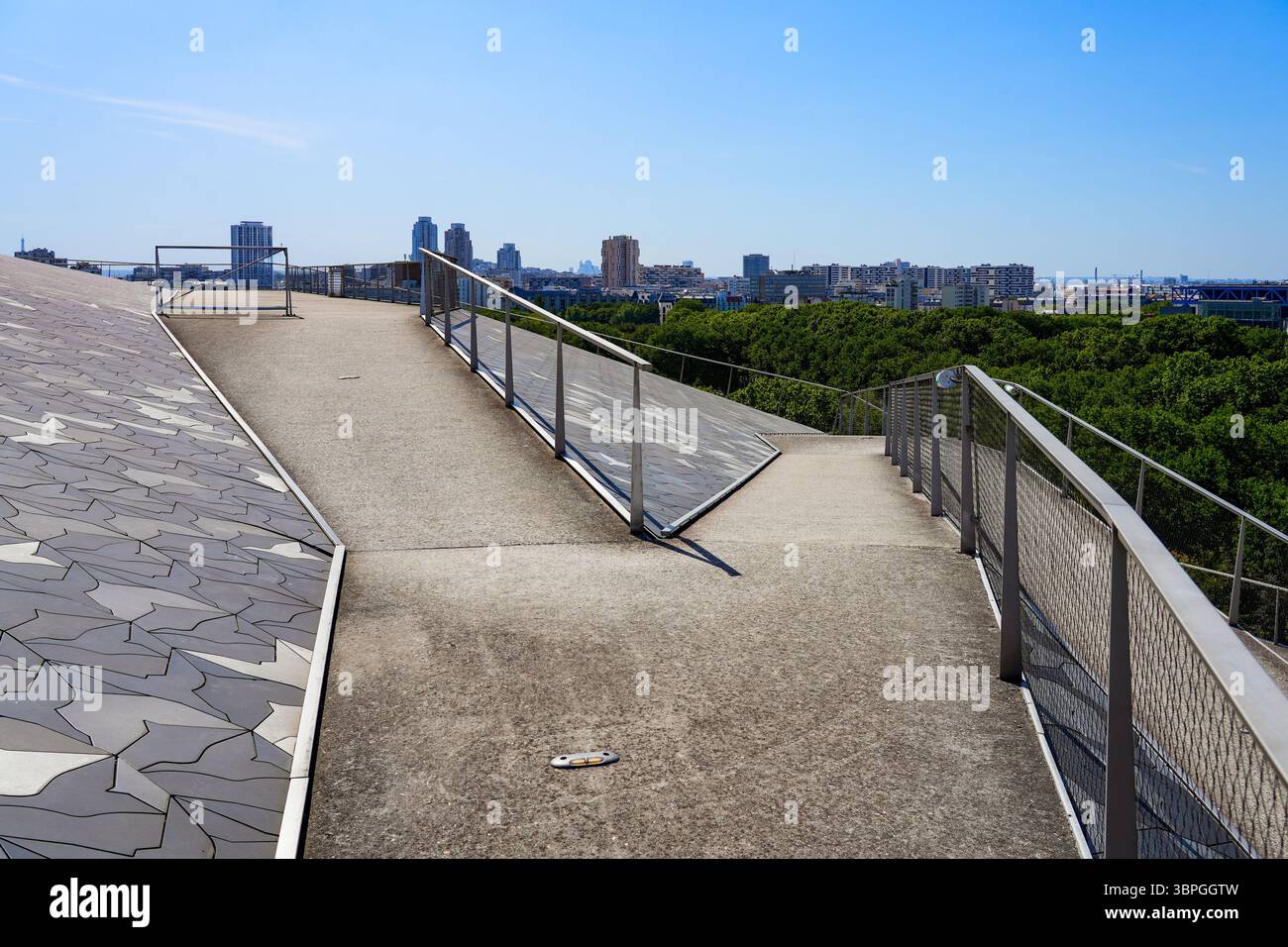 Pathway on the roof of the Philharmonie de Paris (Paris Philharmonic ...