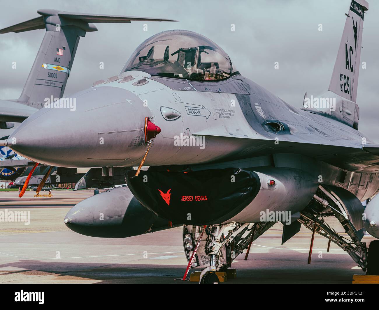 US Air Force F-16 Fighting Falcon from the Jersey Devils unit parked at ...