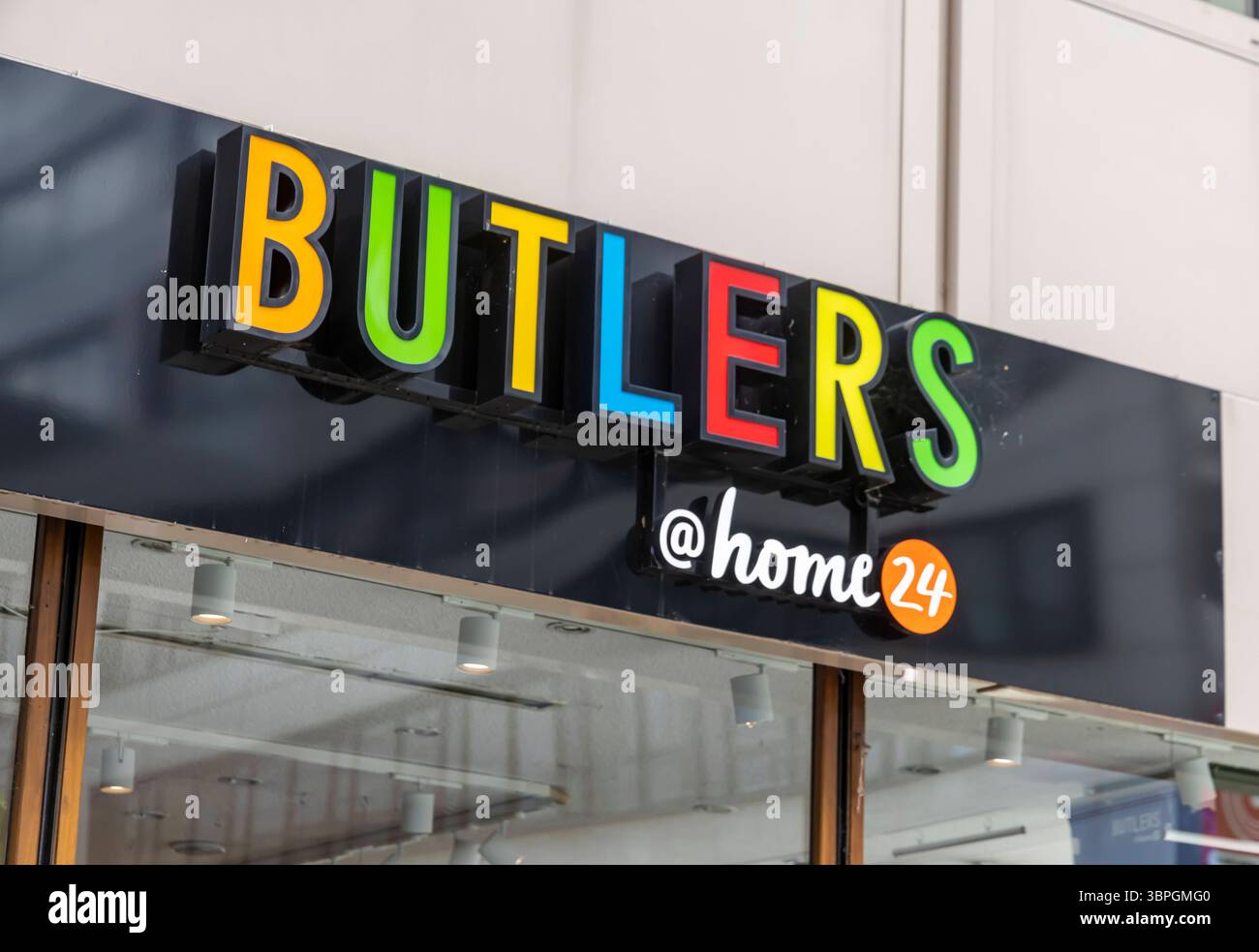 Butlers Stuttgart Knigstrae