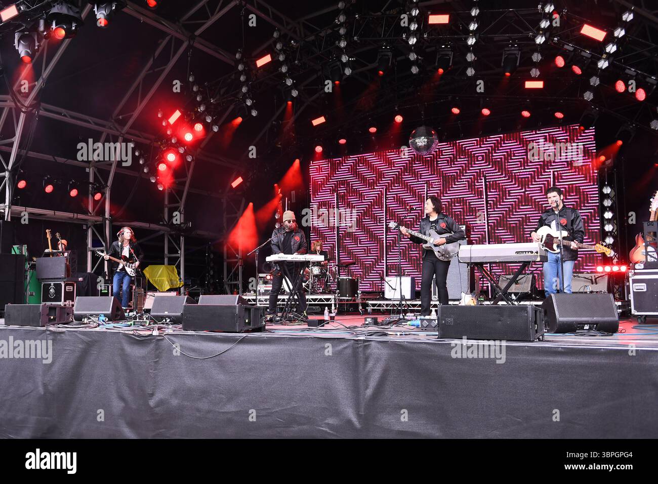LONDON, ENGLAND - AUGUST 04: Christian Bland, Alex Maas, Stephanie ...