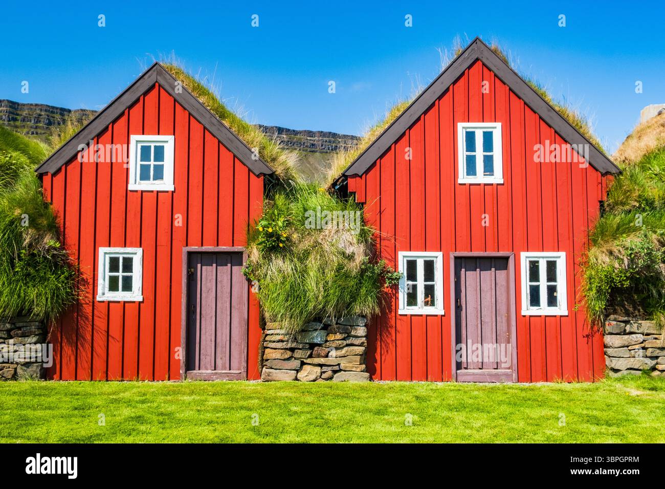 Traditional turf houses in Iceland Stock Photo - Alamy