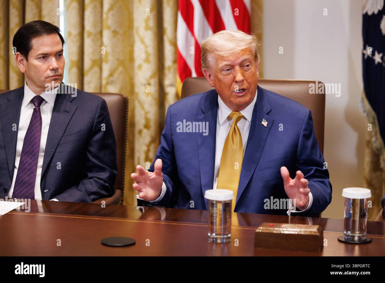 2025 us president donald trump cabinet hi-res stock photography and ...