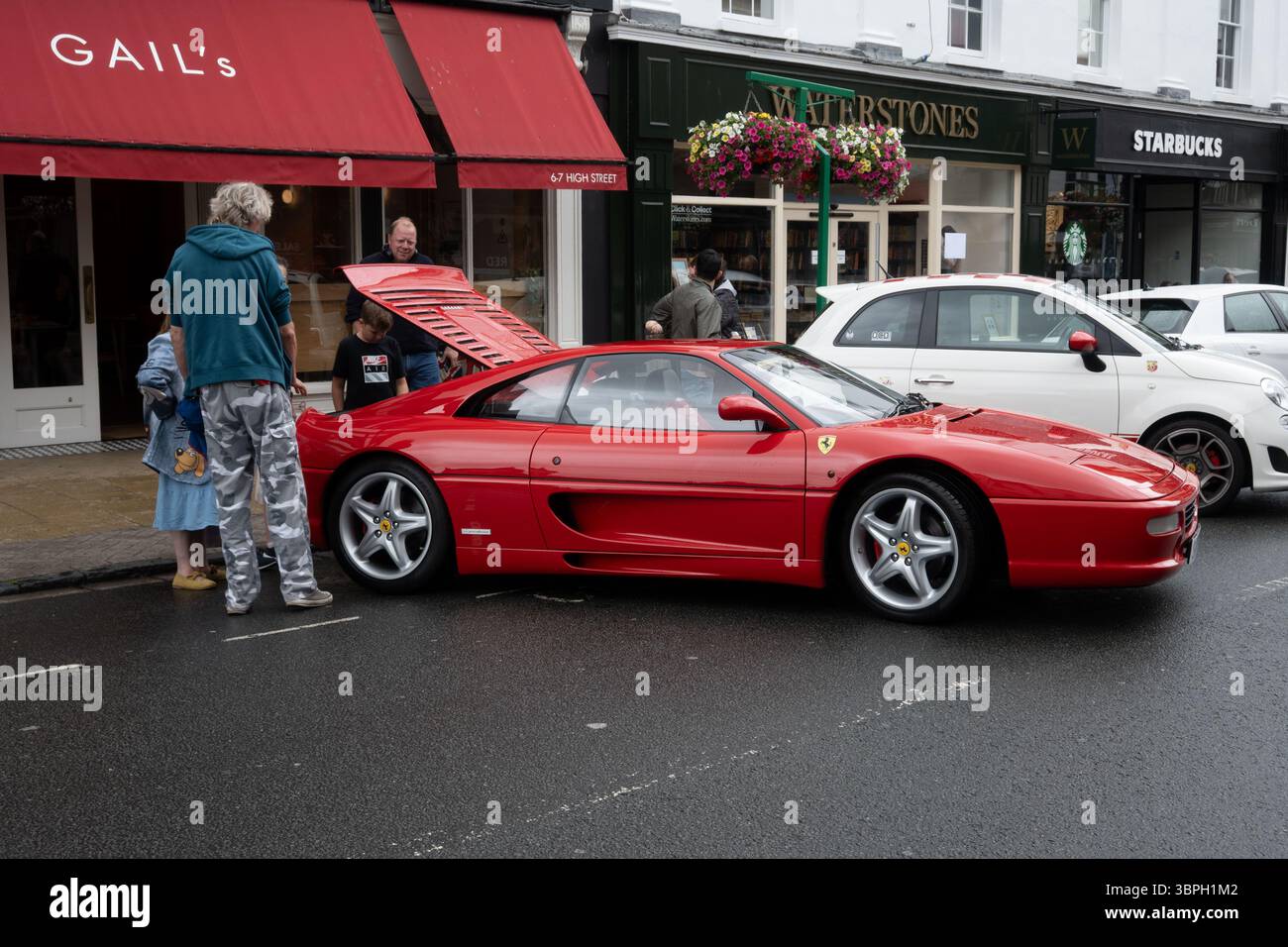 Ferrari 355 Berlinetta at the Stratford-upon-Avon Festival of Motoring ...