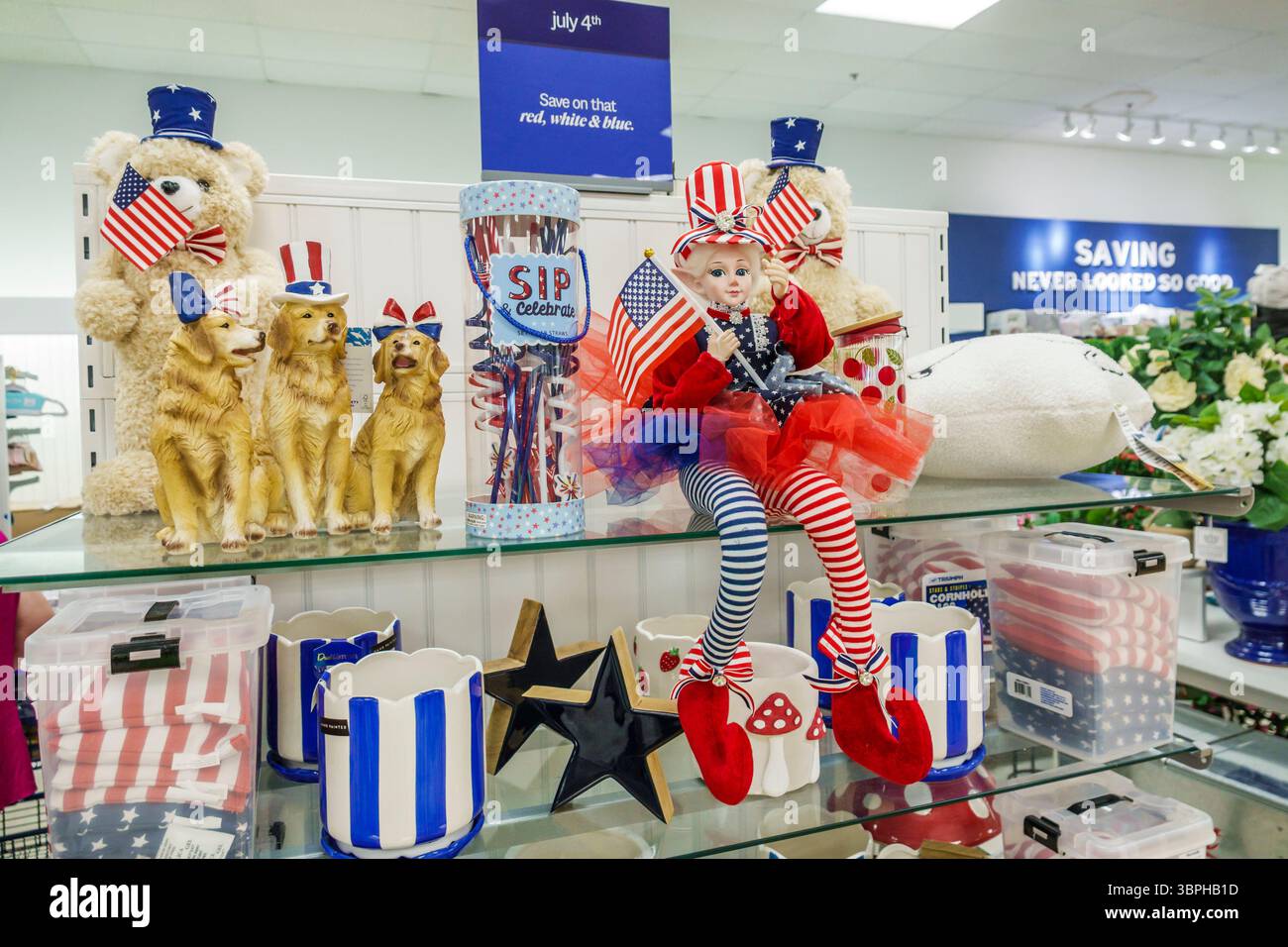 Aisle shelf july 4th fourth of july patriotic display hi-res stock ...