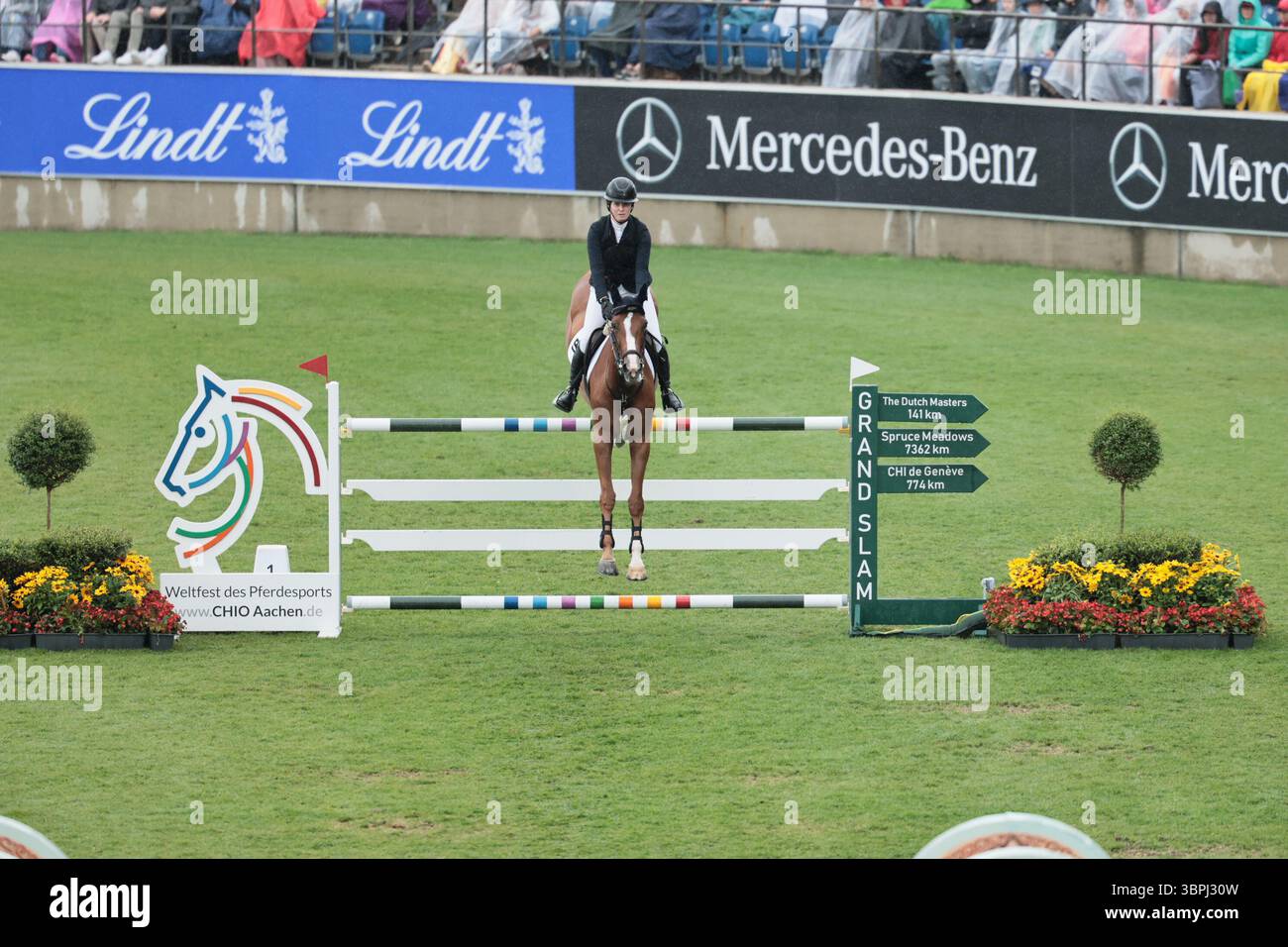 Emilie Conter of Belgium with Portobella Van De Fruitkorf during the ...
