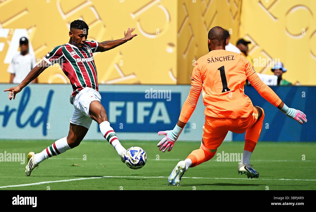 New Jersey, USA. 8th July, 2025. Hercules (L) of Fluminense shoots ...