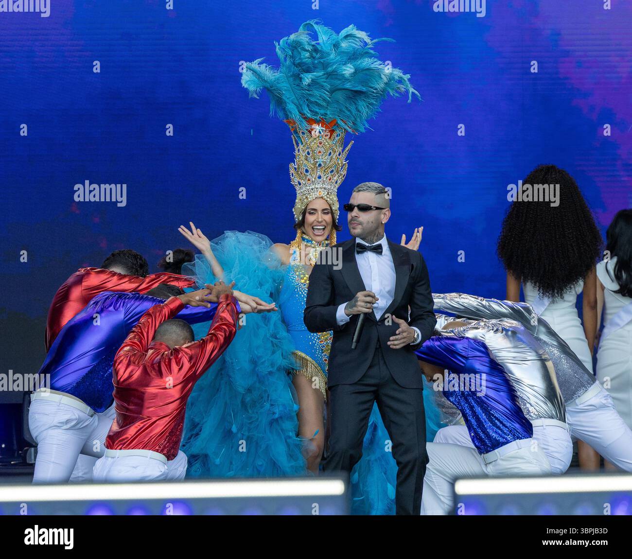 HIALEAH, FL-JULY 8:Cuban singer Lenier performs during the Miss ...