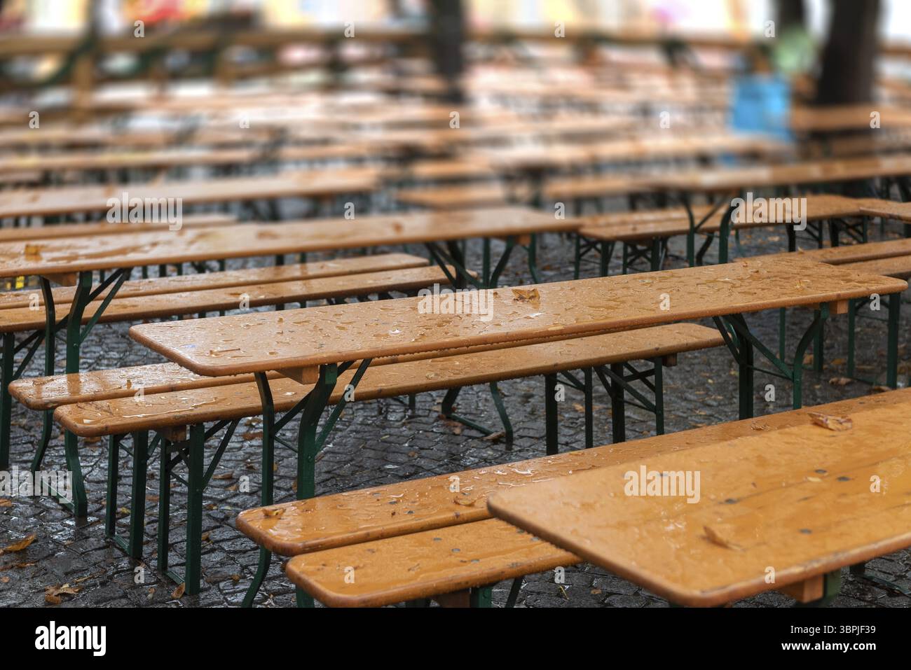 Empty benches in upper hi-res stock photography and images - Alamy