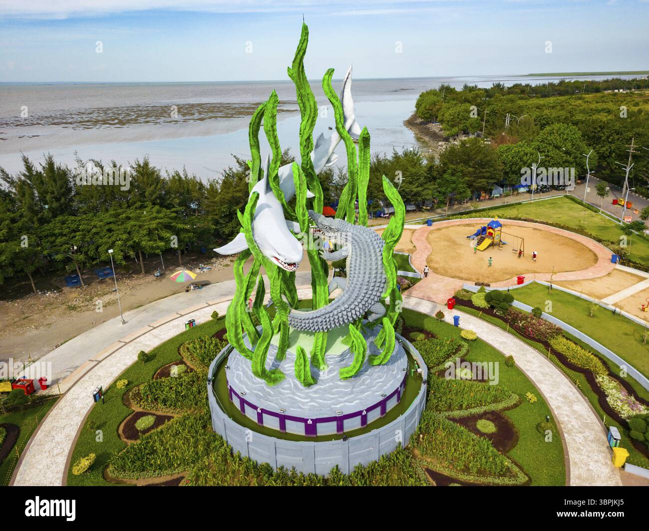 Surabaya, Indonesia - 07.19.2023 : Surabaya monument, famous landmark ...