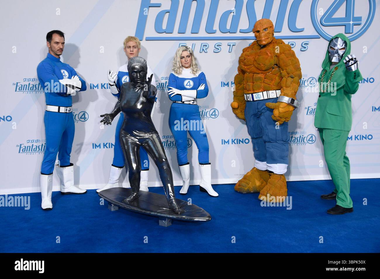 The Fantastic Four, Shalla-Bal und Doctor Doom Cosplayer beim Fan Event zum Kinofilm The ...
