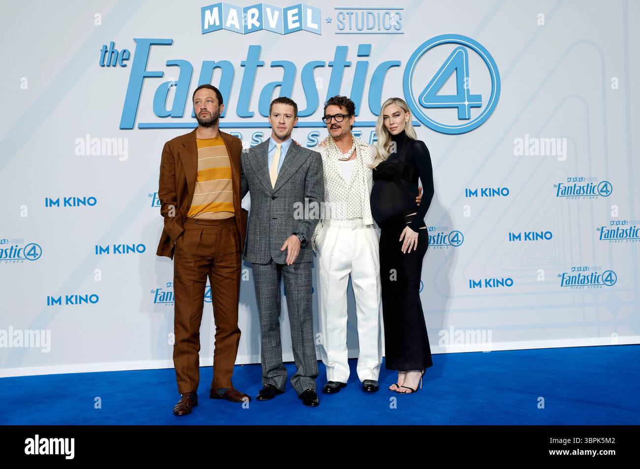 Ebon Moss-Bachrach, Joseph Quinn, Pedro Pascal und Vanessa Kirby beim Fan Event zum Kinofilm ...