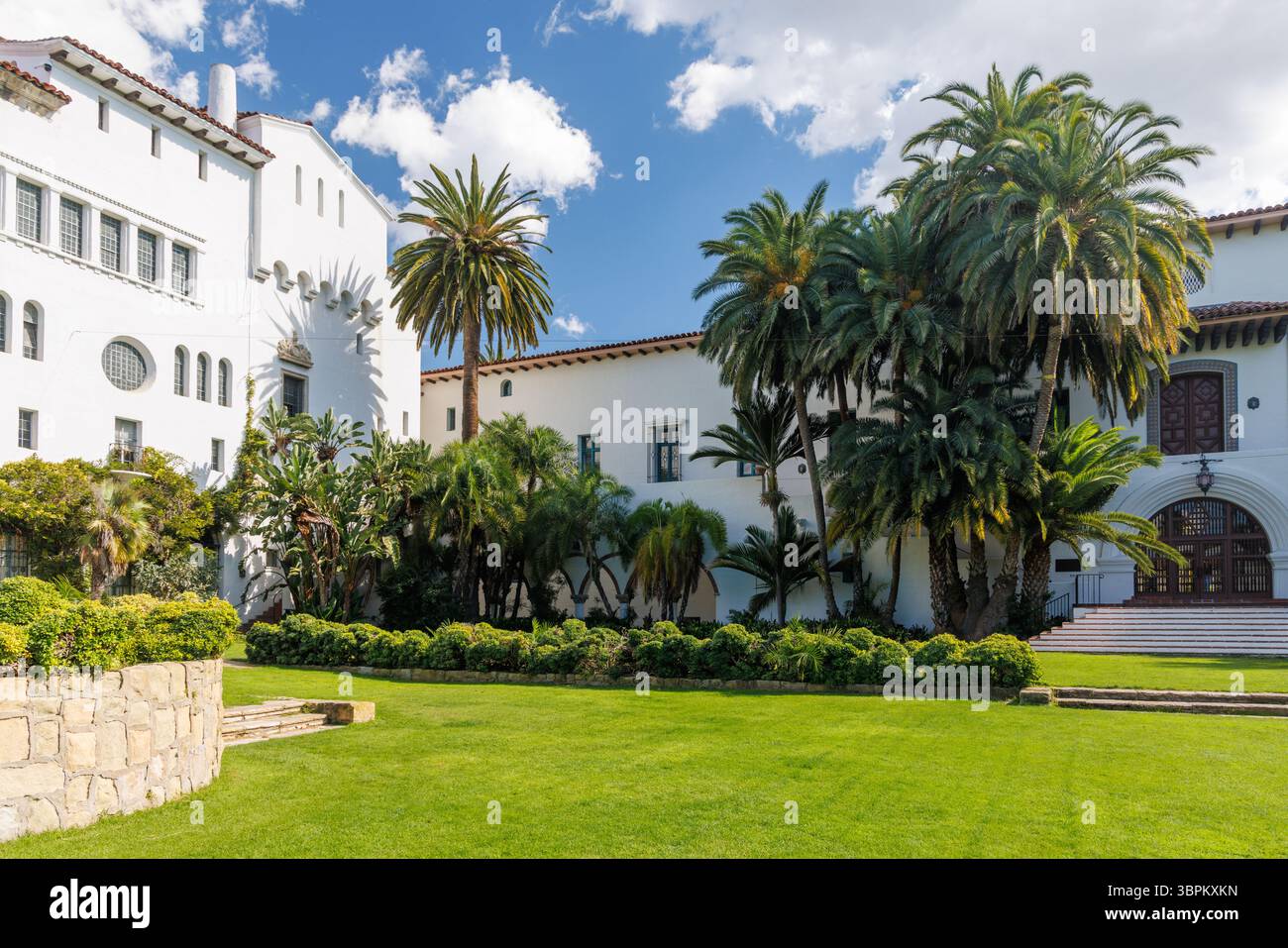Historic Santa Barbara Courthouse with Spanish Colonial Revival ...