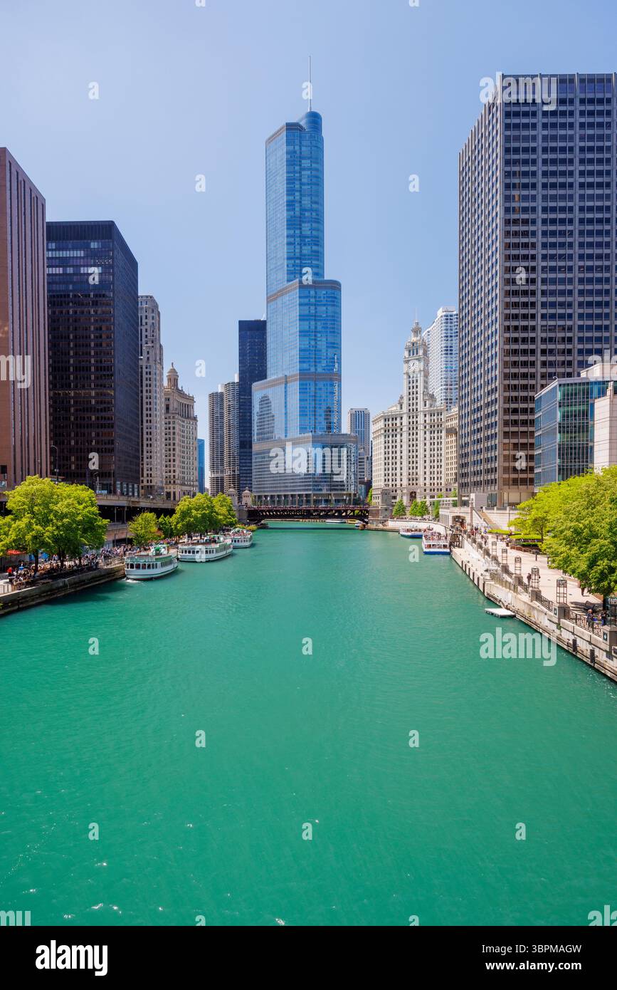 Vibrant sunny view of Chicago downtown skyline under a blue sky ...