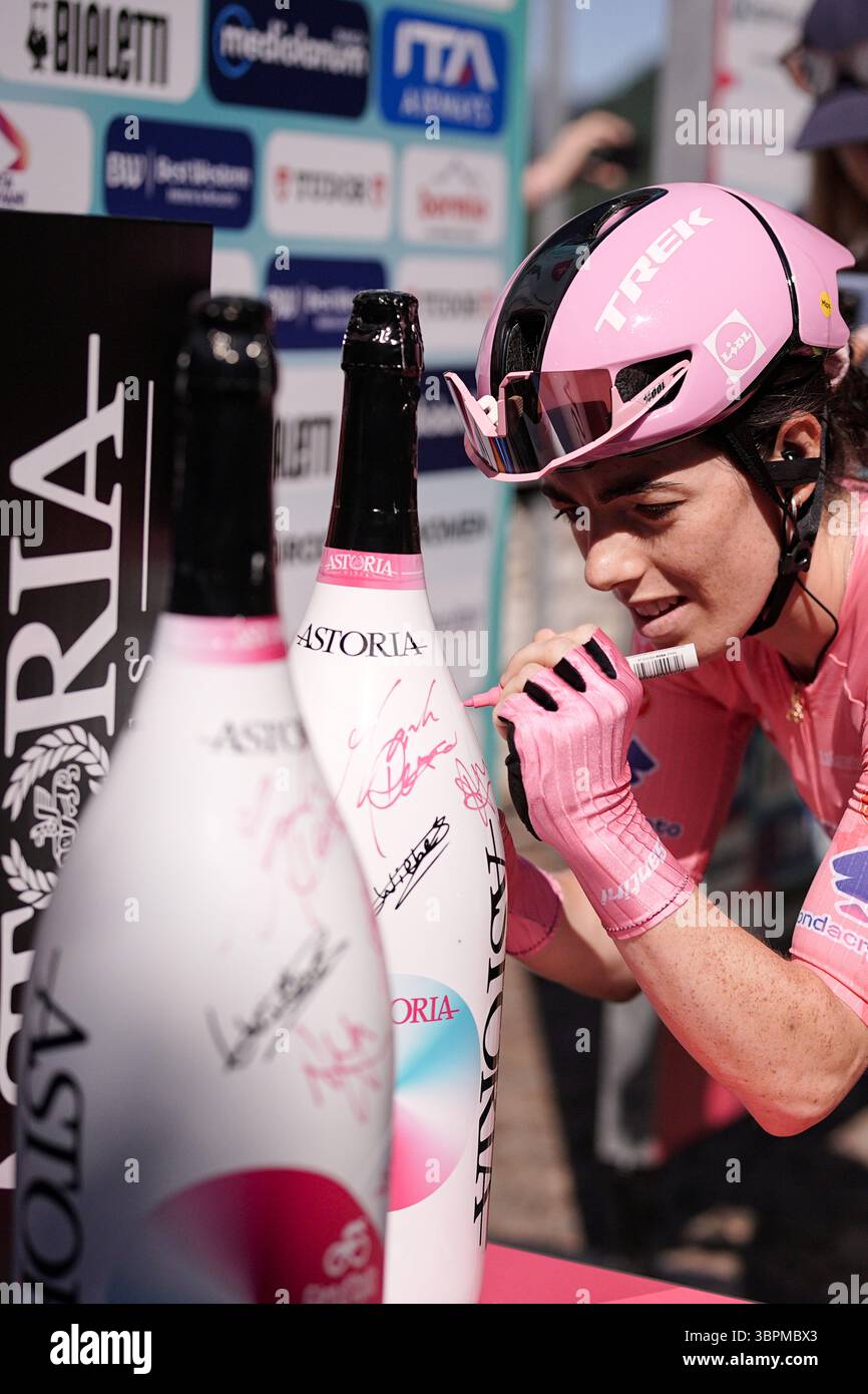 Anna Henderson (Lidl - Trek) during the 4th stage of the Giro d’Italia ...