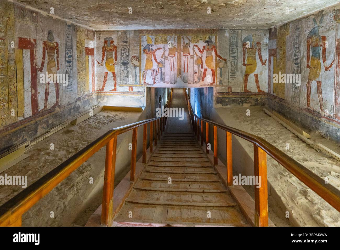 Main corridor of the tomb of Tausert and Setnakht in Luxor (KV14 Valley ...