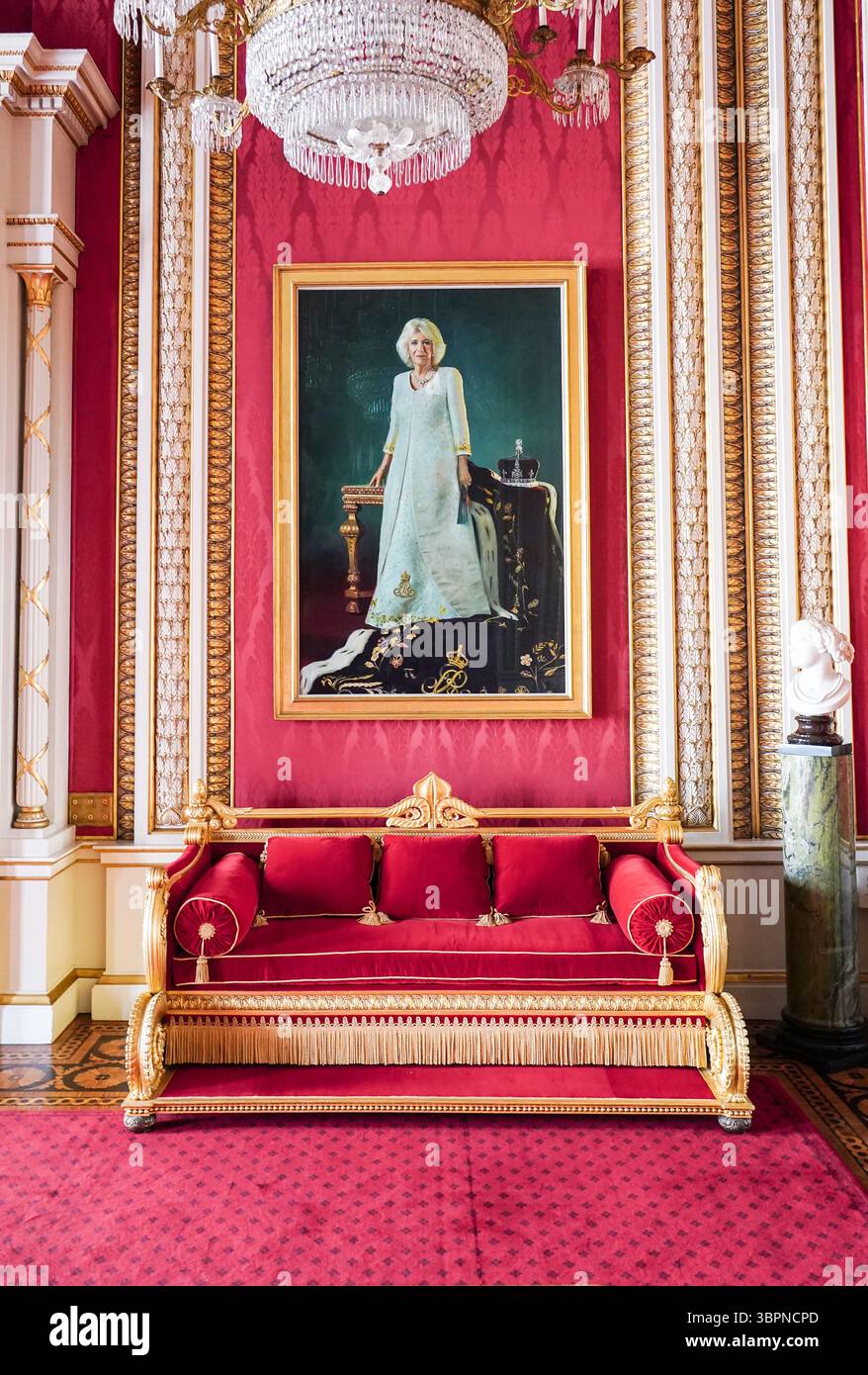 The Coronation State Portrait of Queen Camilla on display at Buckingham ...